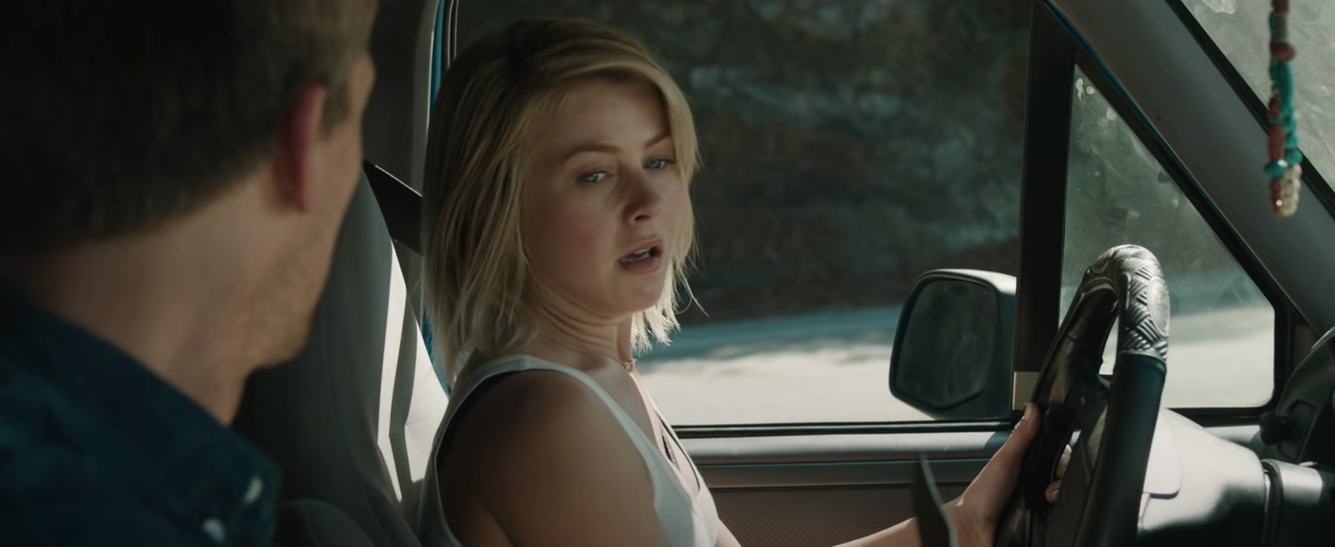 Curve sur Netflix : Julianne Hough (Mallory) a débuté sa carrière dans ...
