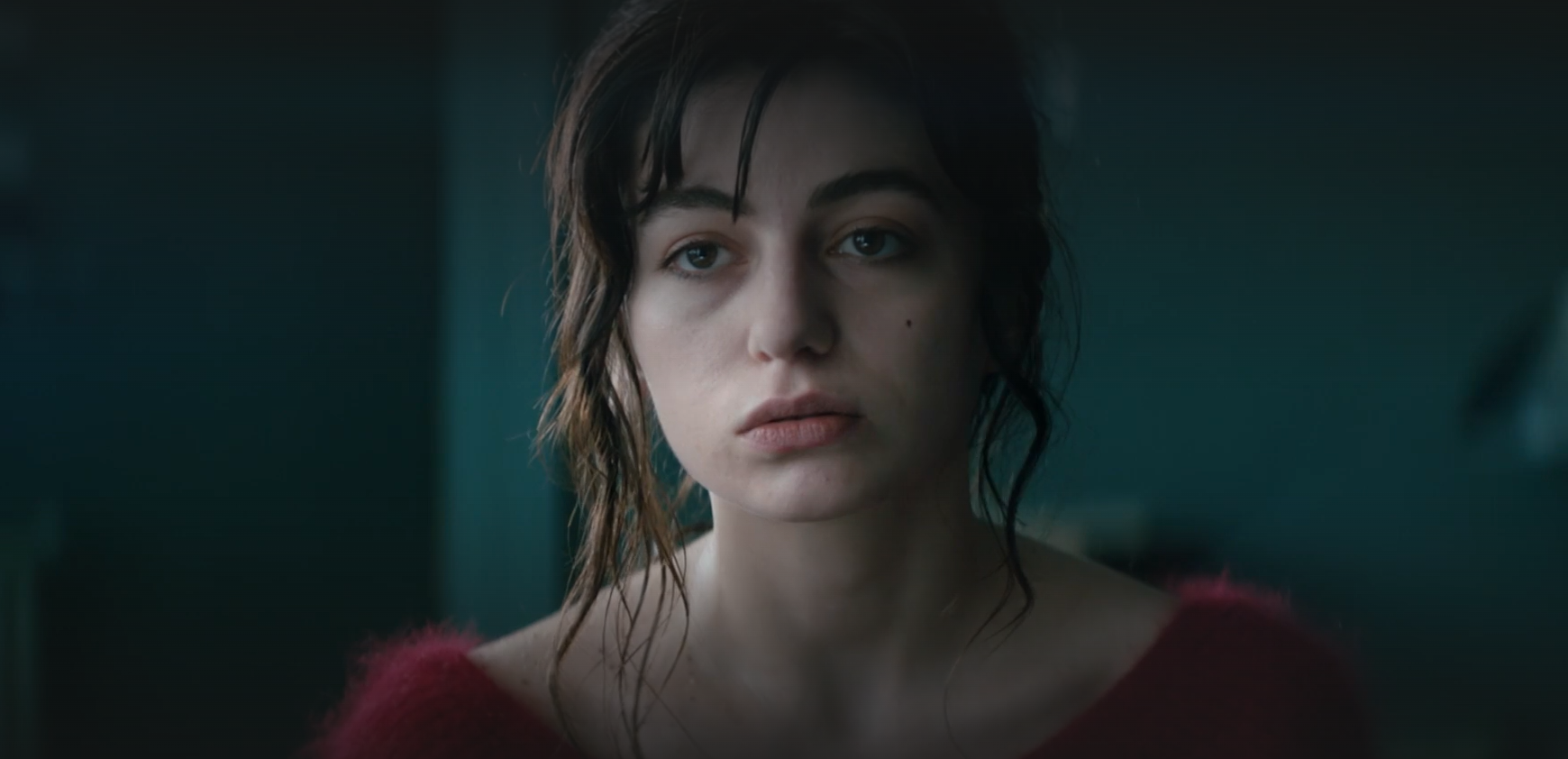 La Fille qu'on appelle : Alba Gaïa Bellugi est remarquable dans la ...